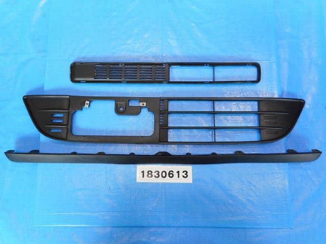 [Used]N-BOX JF1 Front Grille 71103TY0003 - BE FORWARD Auto Parts