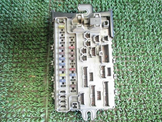 [Used]Acty HA7 Fuse Box 38600S3A901 - BE FORWARD Auto Parts