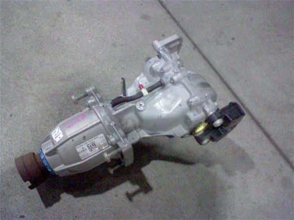 [Used]Rear Rigid Differential Assembly FORD Ford kuga 2015 ABA-WF0M9M ...