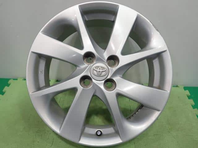 [Used]Aqua NHP10 aluminum wheel 4261152A20 - BE FORWARD Auto Parts