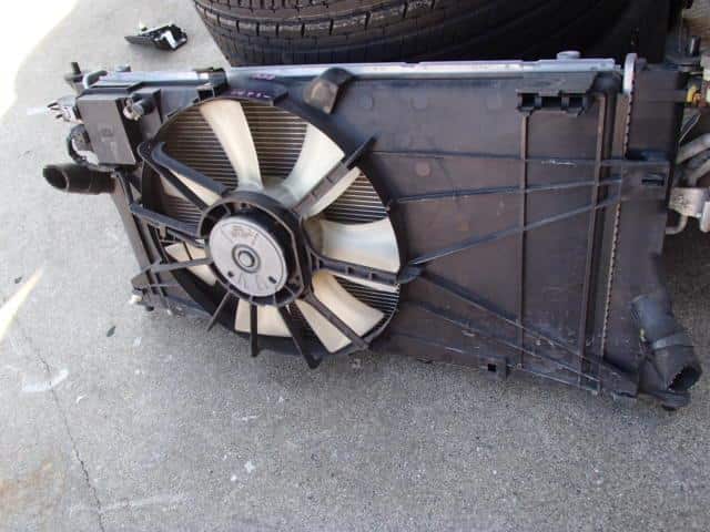 [Used]Radiator MAZDA Premacy 2006 DBA-CREW - BE FORWARD Auto Parts