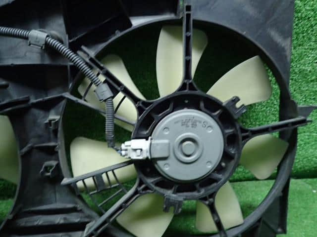 [Used]Radiator Cooling Fan TOYOTA Ipsum 2001 TA-ACM21W 1636328150 - BE ...