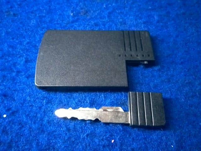 [Used]Keyless Entry Remote Control Key MAZDA Verisa 2008 DBA-DC5W - BE ...