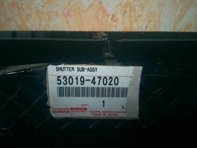 [Used]Radiator Grille TOYOTA Prius 2015 DAA-ZVW50 5301947020 - BE ...