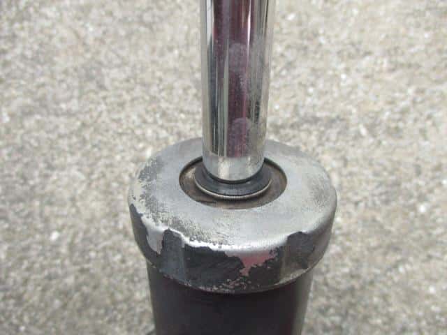 [Used]Canter FBA20 Left Front Shock Absorber MK459972 - BE FORWARD Auto ...