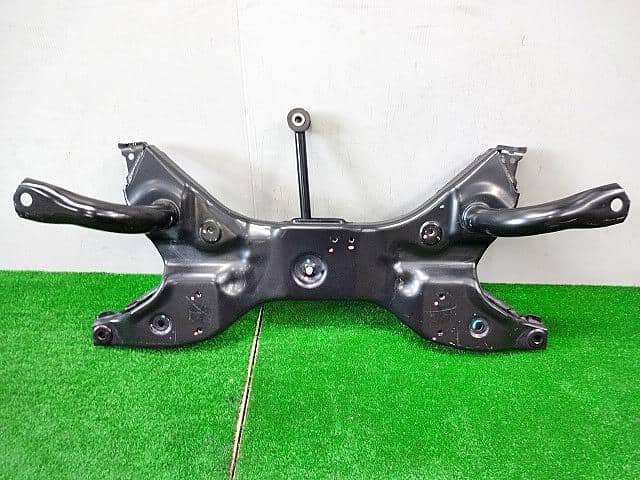 [Used]Mirage A03A front suspension member cross member 4000A449 - BE ...