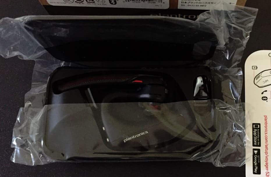 [New]Set with carrying case with a built-in -free Plantronics, Inc ...