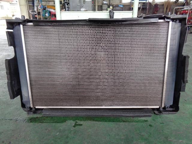 [Used]Radiator TOYOTA Estima 2007 DBA-GSR55W 1640028590 - BE FORWARD ...
