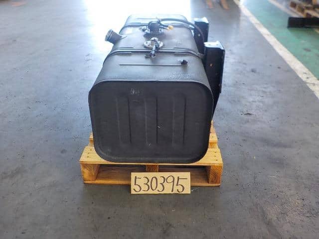[Used]Fuel Tank TOYOTA Dyna 2014 TKG-XZU710 7700137650 - BE FORWARD ...