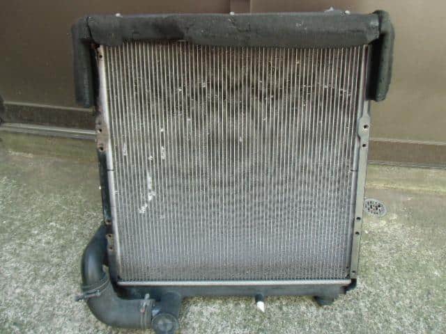 [Used]Radiator MITSUBISHI Canter 2008 BJG-FE84B ME417291 - BE FORWARD ...