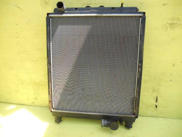 [Used]Radiator MITSUBISHI Canter 2013 TKG-FGB70 ME418714 - BE FORWARD ...