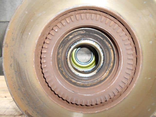 [Used]Rear Wheel Hub MITSUBISHI Canter 2011 SKG-FEB90 MK428196 - BE ...