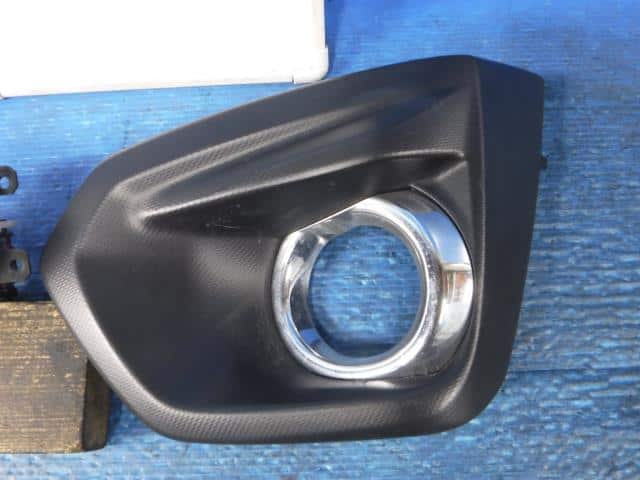[Used]Left Fog Light SUBARU Impreza 2012 DBA-GJ7 84501FJ000 - BE ...
