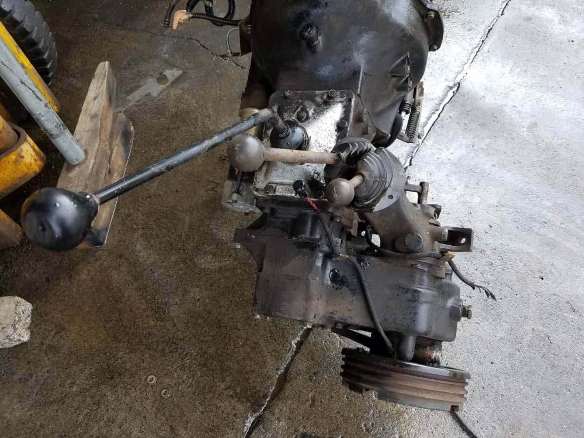 [Used]★Mitsubishi jeep J53 4WD Engine (4DR6)+ gearbox 2659cc mileage ...