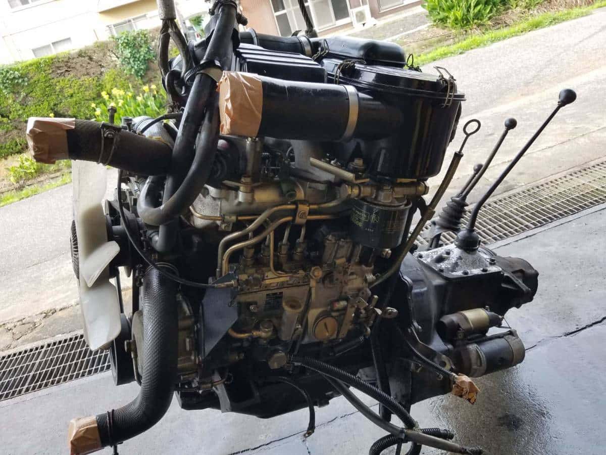 [Used]★Mitsubishi jeep J53 4WD Engine (4DR6)+ gearbox 2659cc mileage ...