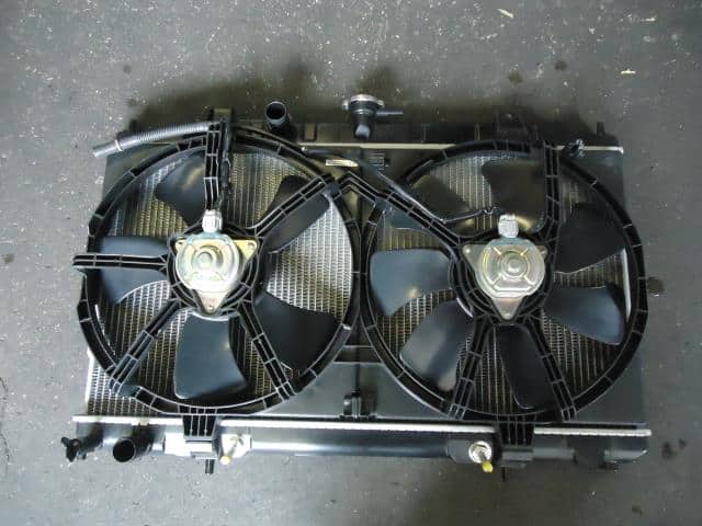 [Used]Wingroad WFY11 radiator 214604M403 - BE FORWARD Auto Parts