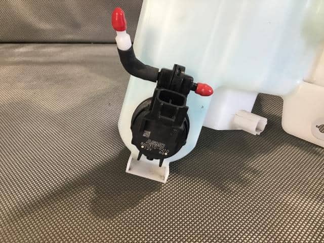 [Used]Windshield Washer Tank MAZDA CX-5 2013 LDA-KE2FW K03167481 - BE ...