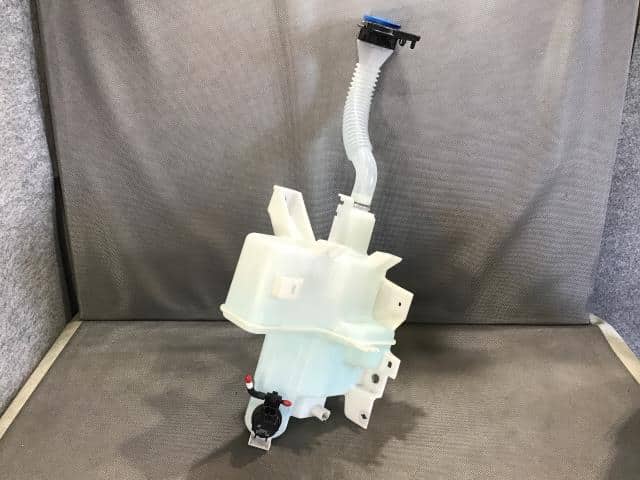 [Used]Windshield Washer Tank MAZDA CX-5 2013 LDA-KE2FW K03167481 - BE ...