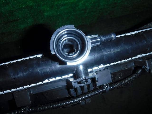 [Used]Radiator NISSAN X-Trail 2019 DBA-NT32 214104BB0A - BE FORWARD ...