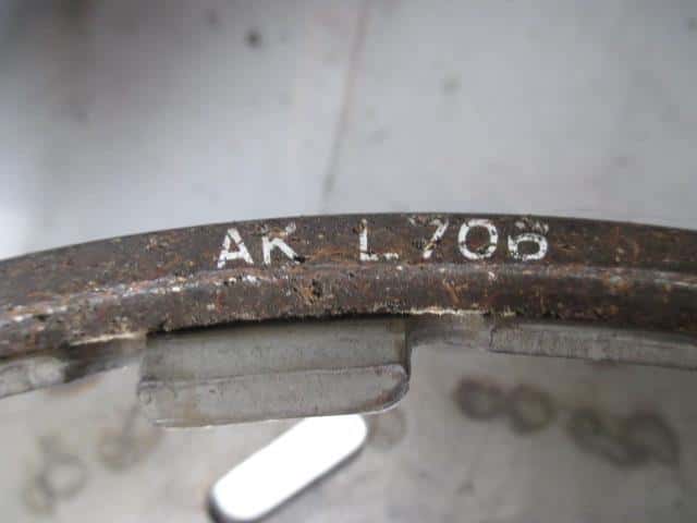 [Used]Front Brake Shoe MITSUBISHI Canter 2001 KK-FE63EGX MC894239 - BE ...