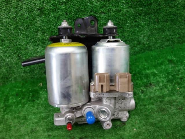 [Used]Aqua NHP10 ABS Actuator 4705052030 - BE FORWARD Auto Parts