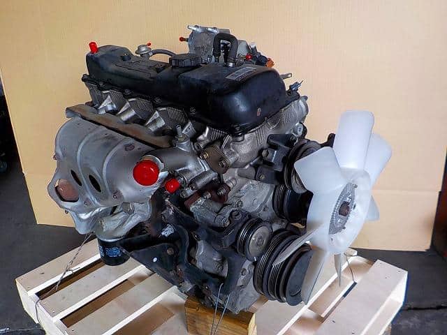 [Used]2RZ-E Engine TOYOTA Hiace 2001 GF-RZH111G 1900075250 - BE FORWARD ...