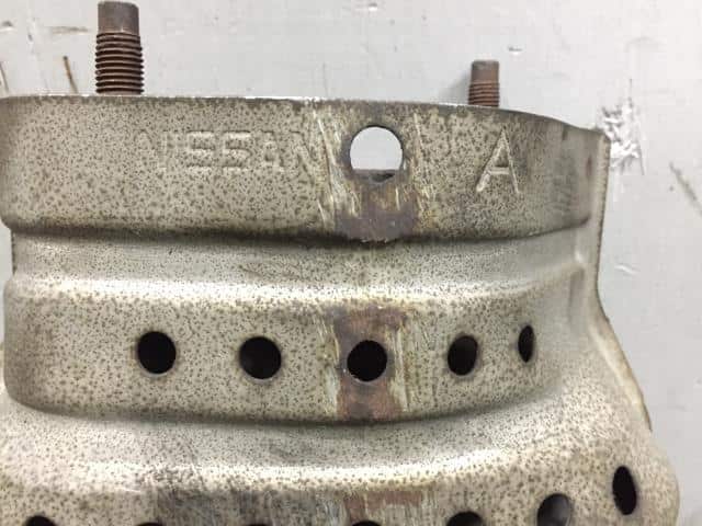 [Used]Skyline ER34 catalytic converter 208025L326 - BE FORWARD Auto Parts