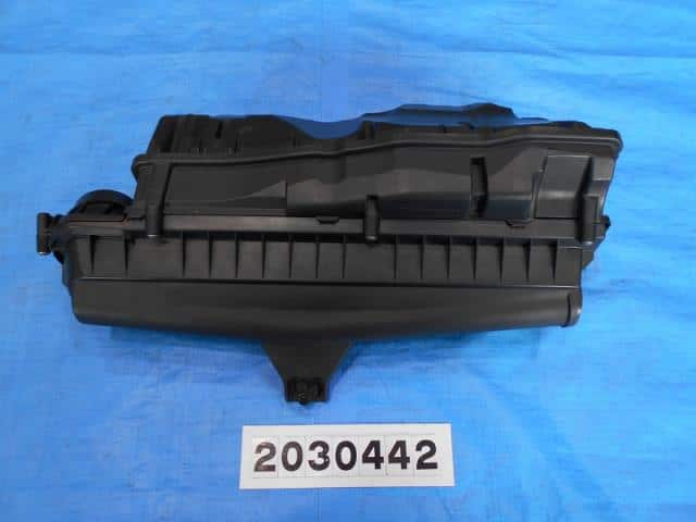 [Used]BMW MINI SU16 air cleaner case 13717534822 - BE FORWARD Auto Parts