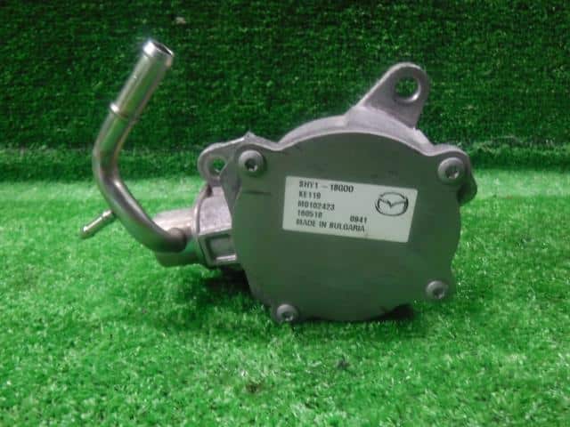 [Used]CX-5 KE2AW vacuum pump SH1518G00A - BE FORWARD Auto Parts