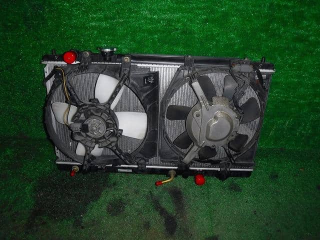 [Used]Radiator MAZDA Premacy 2002 TA-CPEW FP8615200A - BE FORWARD Auto ...