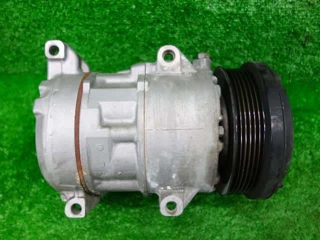 [Used]Noah ZRR70G A/C Compressor 8831028640 - BE FORWARD Auto Parts