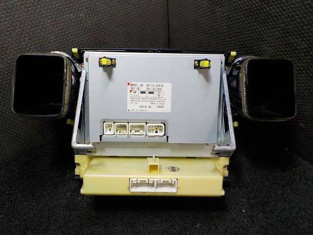 [Used]Multi Monitor TOYOTA Verossa 2001 TA-JZX110 8611022070 - BE ...
