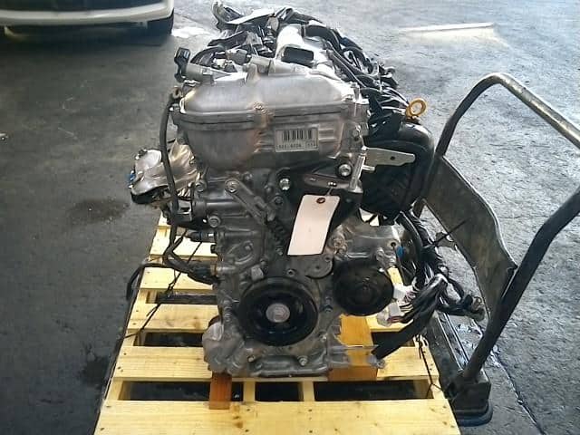 [Used]2ZR-FAE Engine TOYOTA Isis 2013 DBA-ZGM10G 1900037620 - BE ...