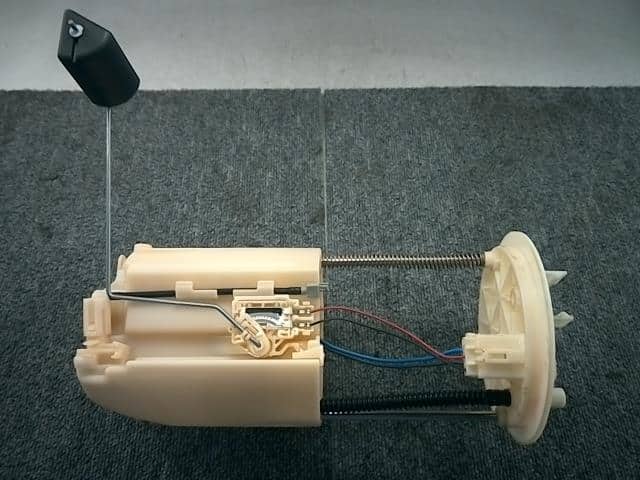 [Used]Fuel Pump MITSUBISHI RVR 2010 DBA-GA3W 1760A156 - BE FORWARD Auto ...