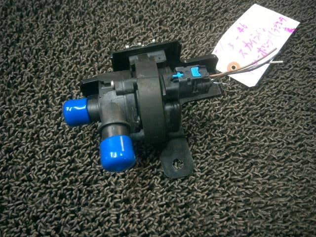 [Used]Water Pump NISSAN Skyline 2017 DAA-HV37 925164GA0A - BE FORWARD ...