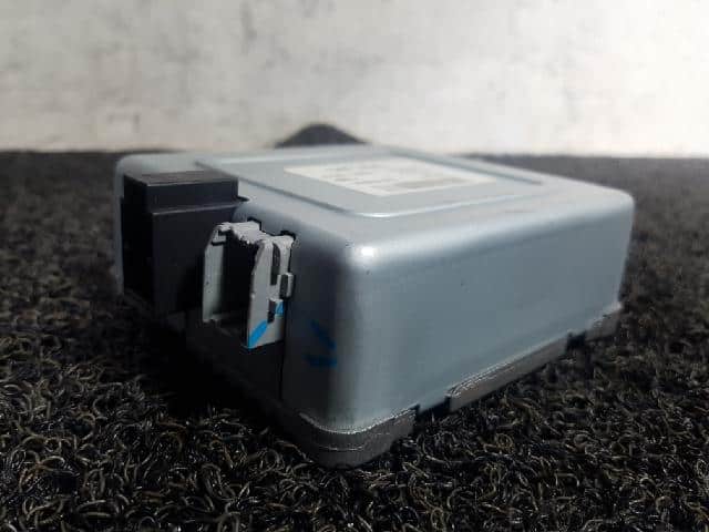 Inside An Old 60 Amp Fuse Box, 60% OFF