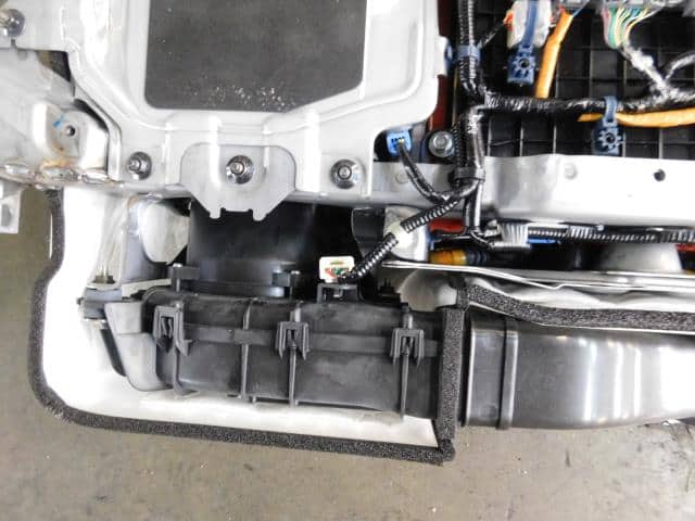 [Used]Battery HONDA Fit 2013 DAA-GP5 1D1005P6J04 - BE FORWARD Auto Parts