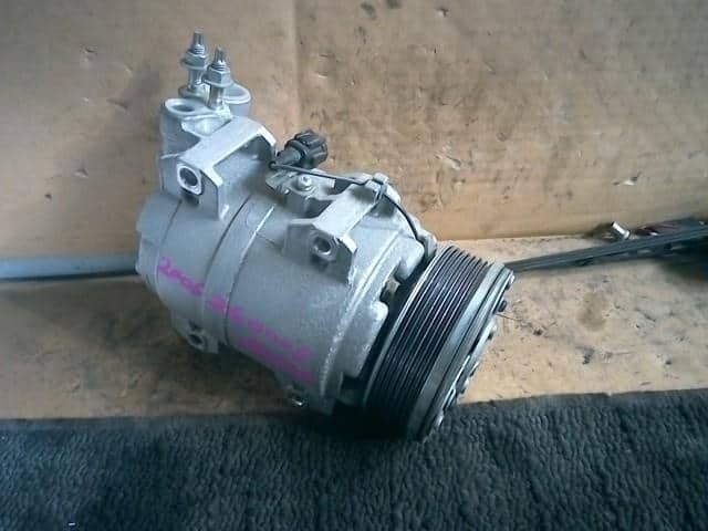 [Used]A/C Compressor NISSAN Nv350 caravan 2018 CBF-VR2E26 926003XA0B ...