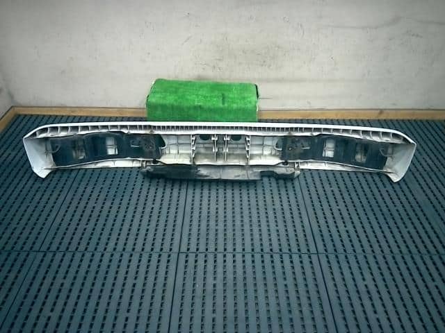 [Used]Front Bumper ISUZU ELF 2004 KR-NPR72LZ 8979990140 - BE FORWARD ...