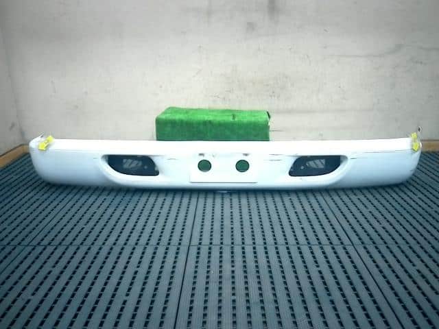 [Used]Front Bumper ISUZU ELF 2004 KR-NPR72LZ 8979990140 - BE FORWARD ...