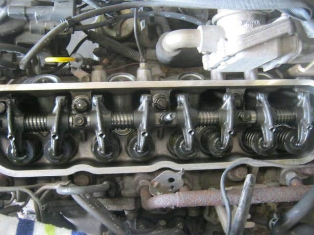 [Used]2Y Engine TOYOTA Hiace 1993 T-YH81 1900072191 - BE FORWARD Auto Parts