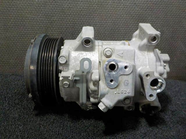 [Used]A/C Compressor TOYOTA Corolla Axio 2008 DBA-ZRE142 883101A770 ...