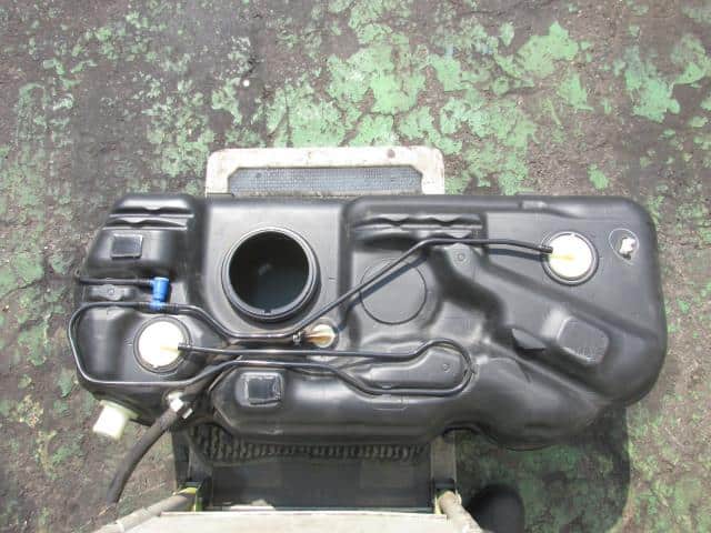 [Used]Fuel Tank SUZUKI Swift CBA-ZC32S - BE FORWARD Auto Parts