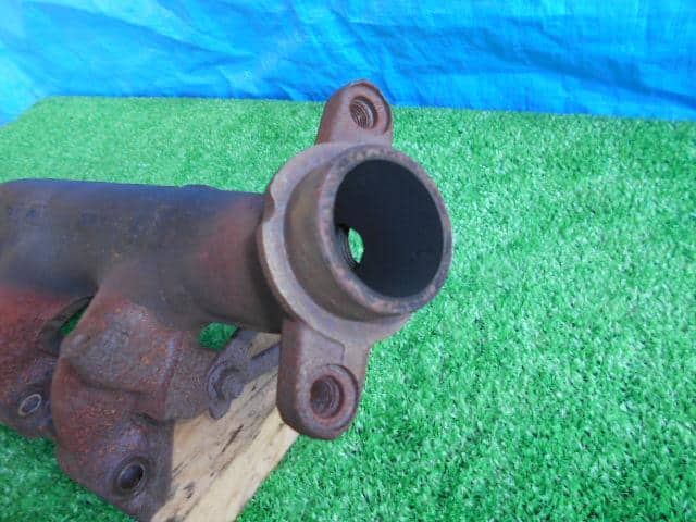 [Used]Exhaust Manifold SUZUKI Carry 2005 EBD-DA63T - BE FORWARD Auto Parts
