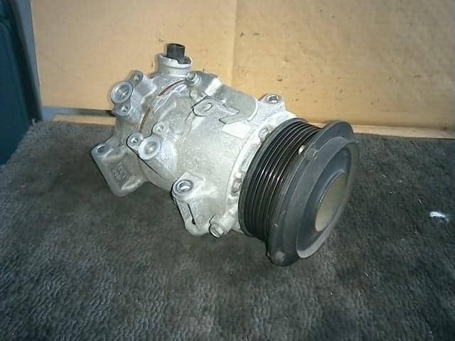 [Used]A/C Compressor TOYOTA Vanguard 2007 DBA-ACA33W 8831042270 - BE ...