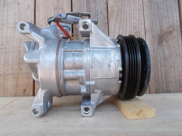 [Used]Corolla Fielder NZE141G A/C Compressor 8831052551 - BE FORWARD ...