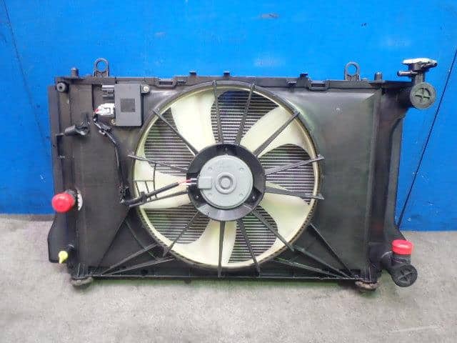[Used]Radiator TOYOTA Corolla Axio 2008 DBA-NZE141 1641021180 - BE ...