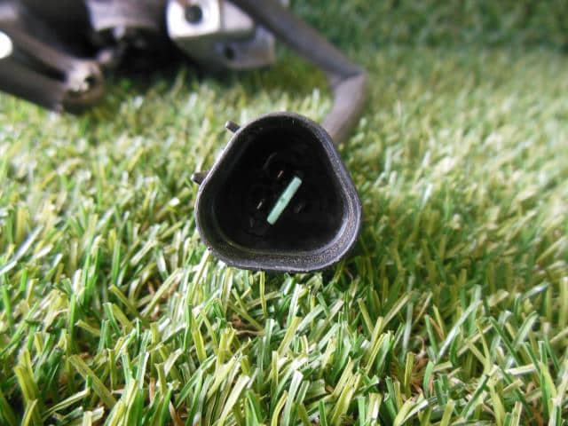 [Used]A/C Compressor MITSUBISHI Pajero 2000 GH-V75W MR500877 - BE ...