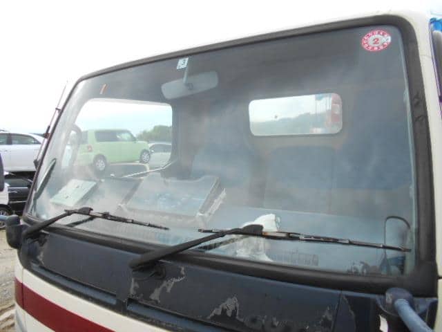 [Used]Front Windshield MITSUBISHI Canter 2003 KG-FB70AB MK403589 - BE ...