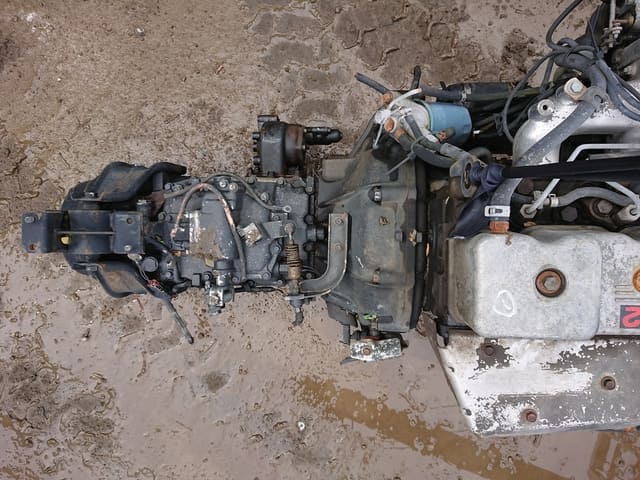 [Used]Engine&Transmission FD42 2WD MT NISSAN CONDOR, G2S41 - BE FORWARD ...